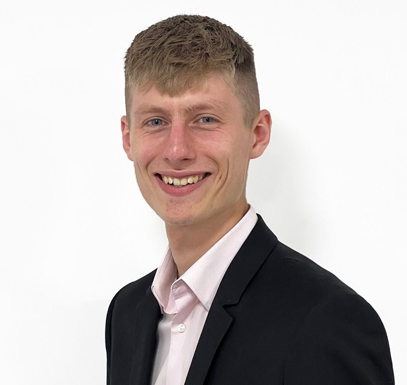 Nick Hull's Instagram, Twitter & Facebook on IDCrawl